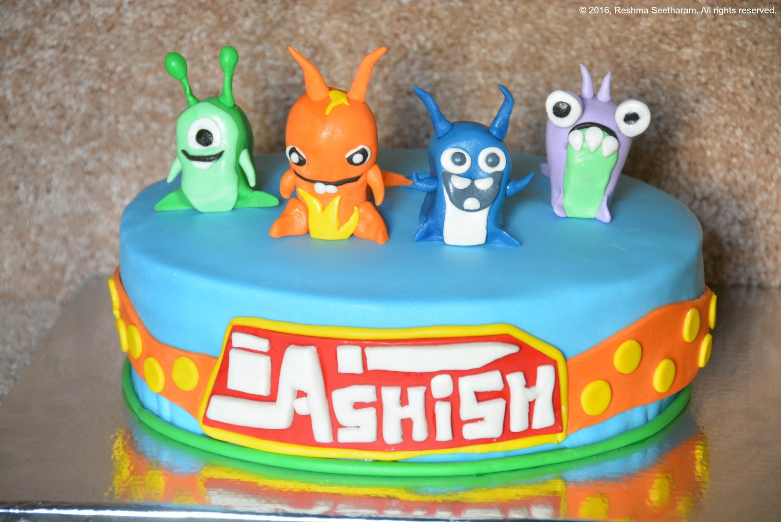 Slugterra cake
