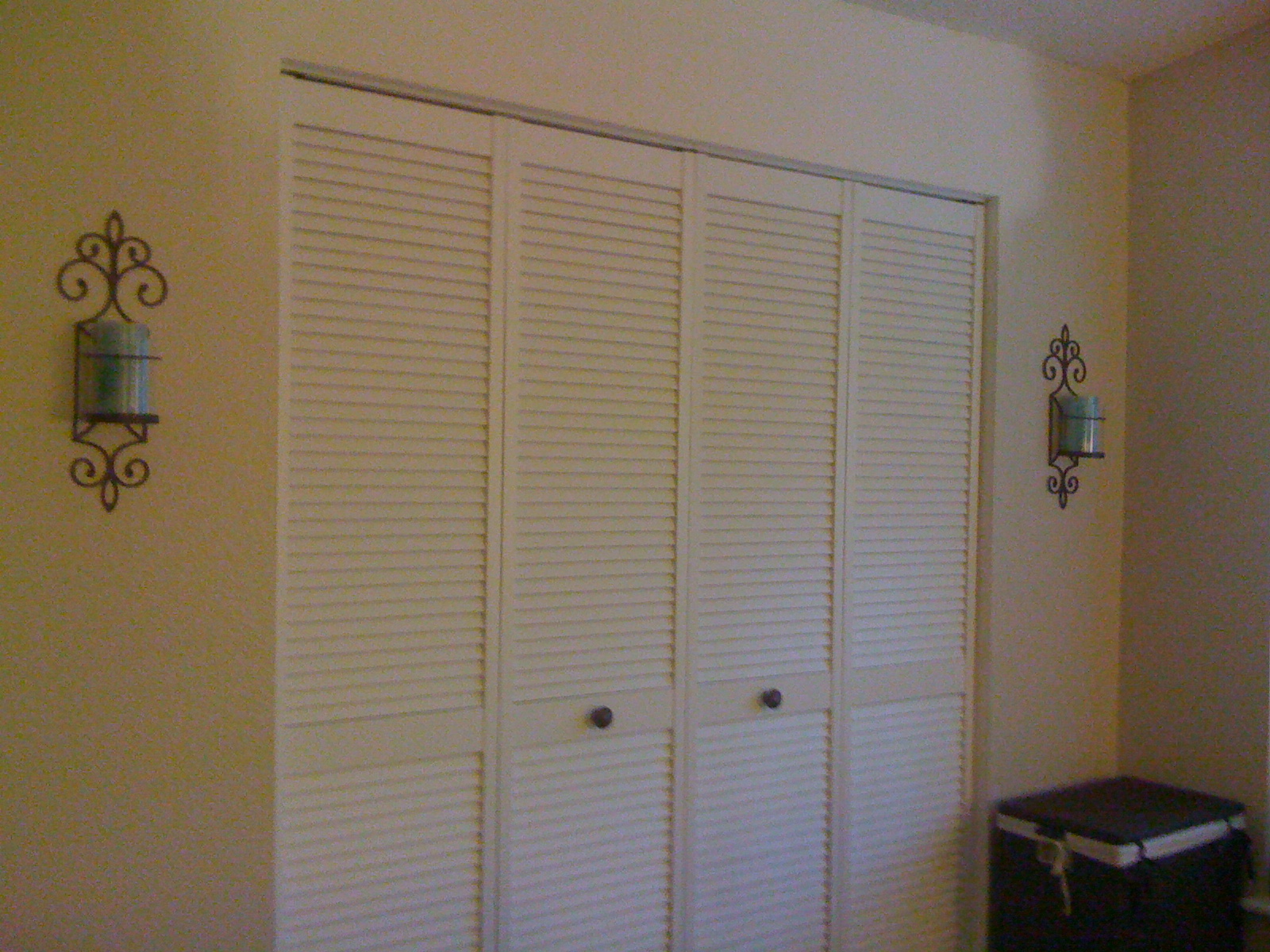 Adventures in DIY: Master Closet Header