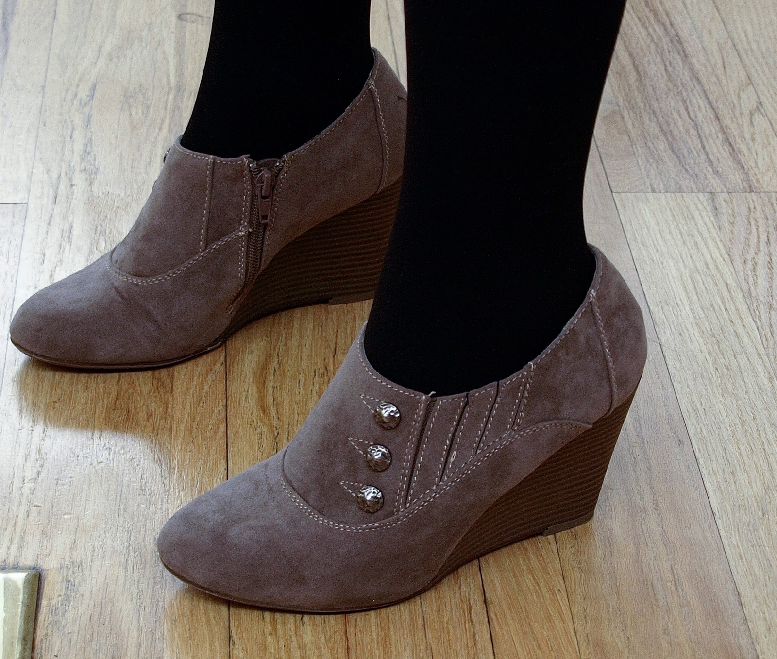 Finding Soul Balance: December 2011