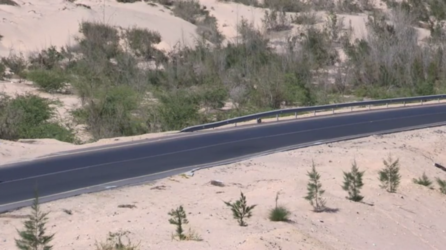 tropicalia: " Angra das Aldeias, Porto Alexandre, Tômbwa, Angola"