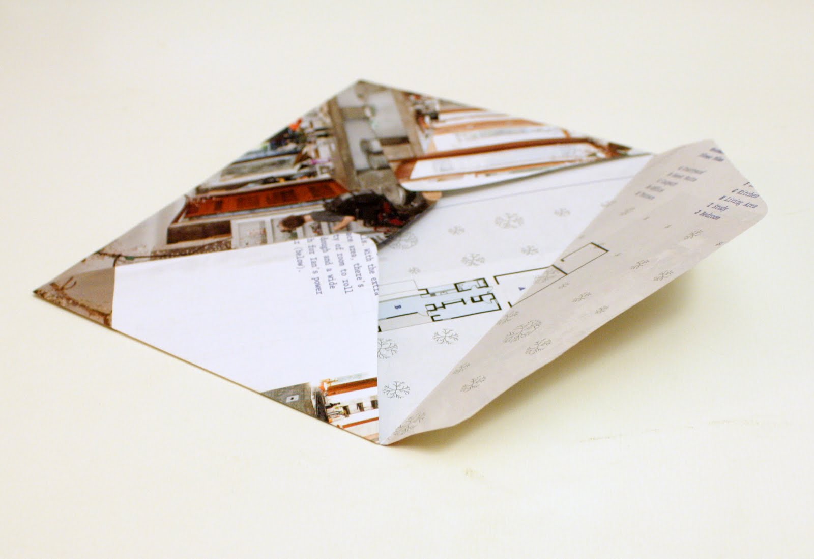 Life of Sara Nicole: Make Envelopes using Magazines!