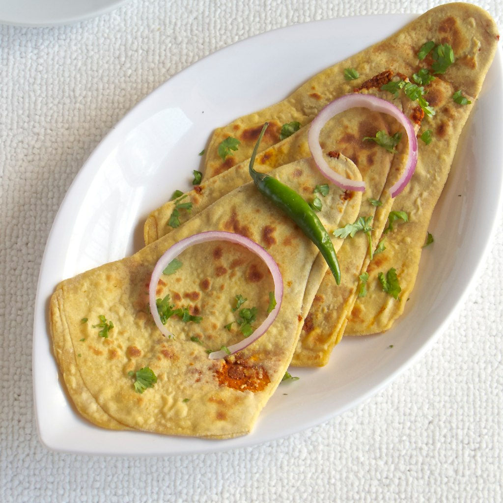 27 Lip Smacking Variety Of Breakfasts Indians Eat Around The Country