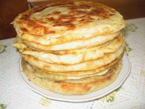 Placinta cu cartofi, varza sau branza « In Bucatarie La Sidy