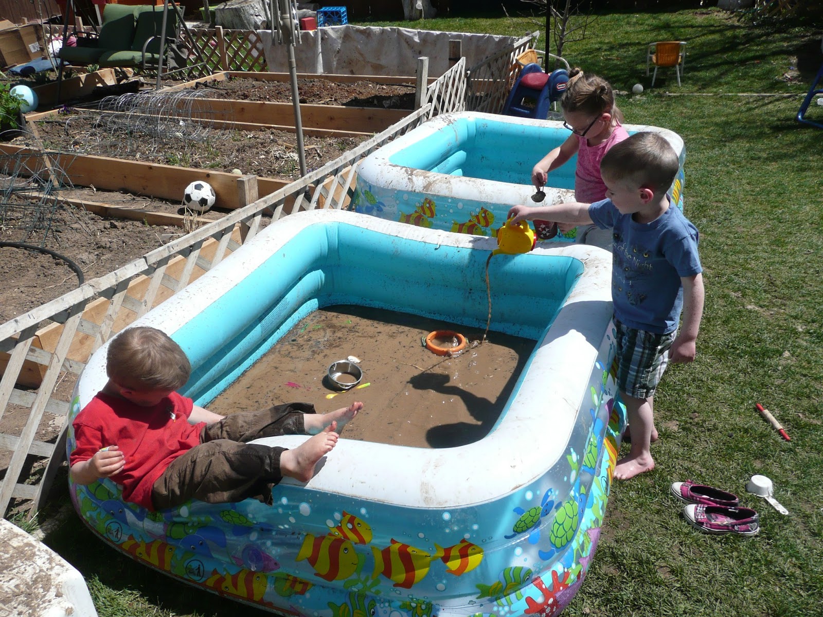 Little Adventures Preschool: Mud and Worms - Monday Preschool