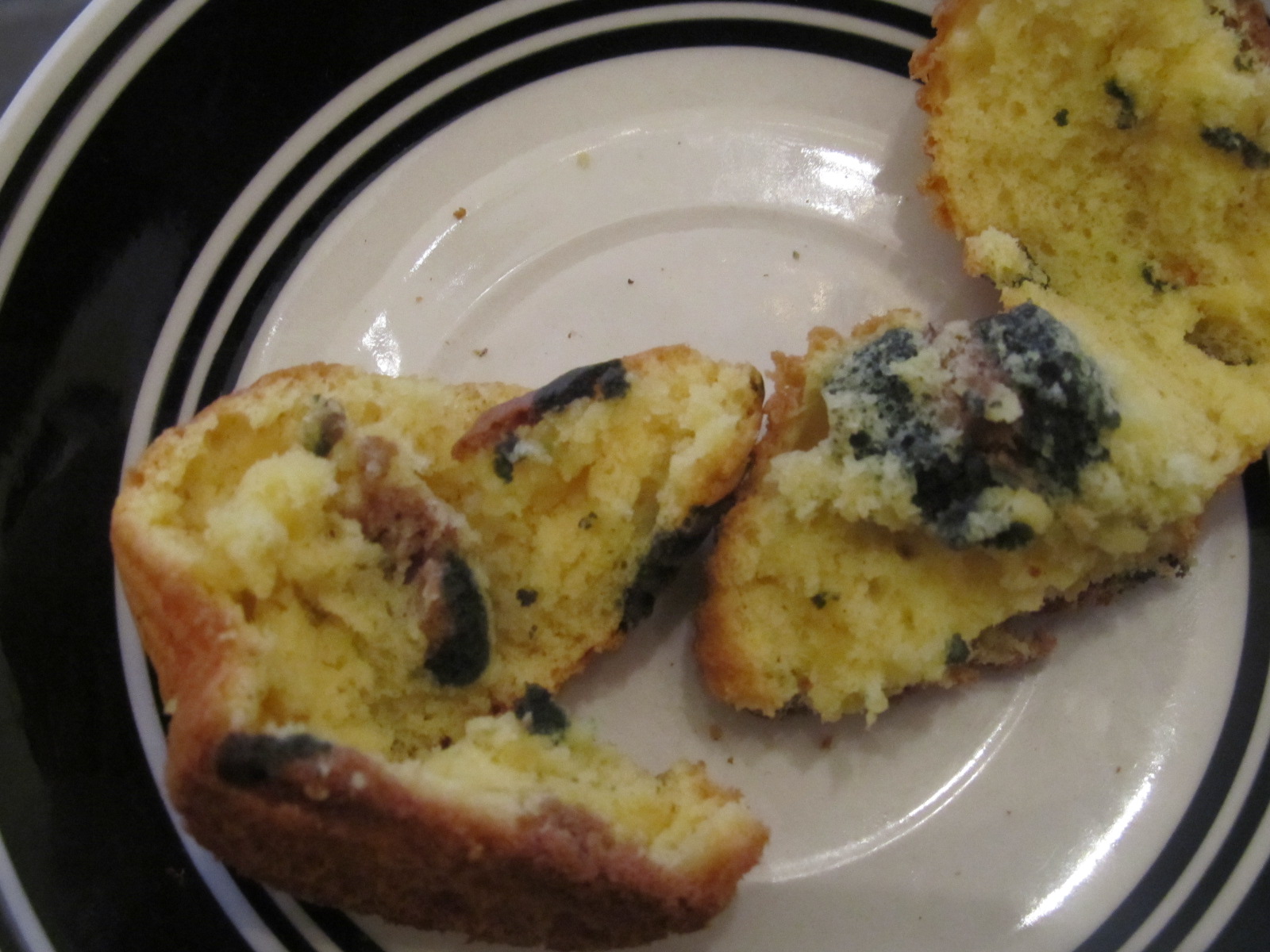 Artese's, LLC: Leopard Print Inside Cake Tutorial