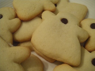 Mystery Lovers' Kitchen: Toasty Ghosties! #recipe #Halloween ...