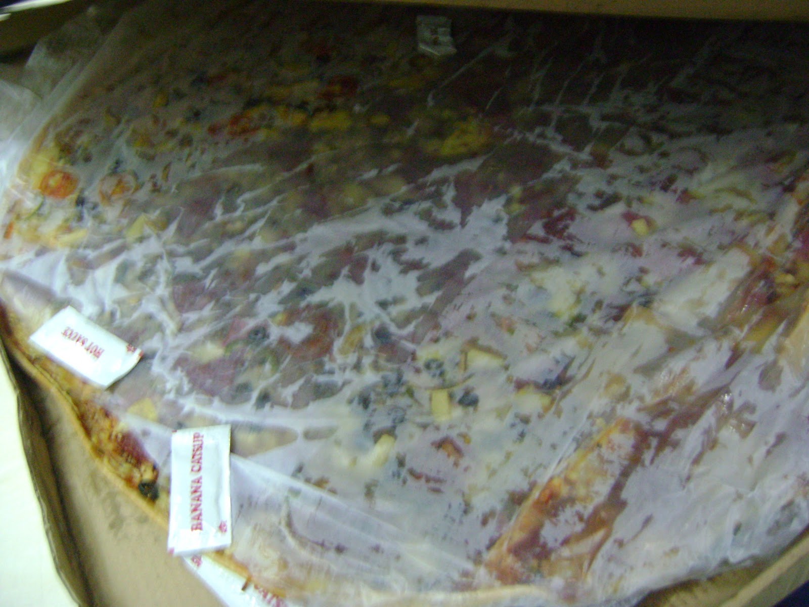 Lafang Adventures: Going gaga over 36-inches pizza, THE BIG GUYS WAY