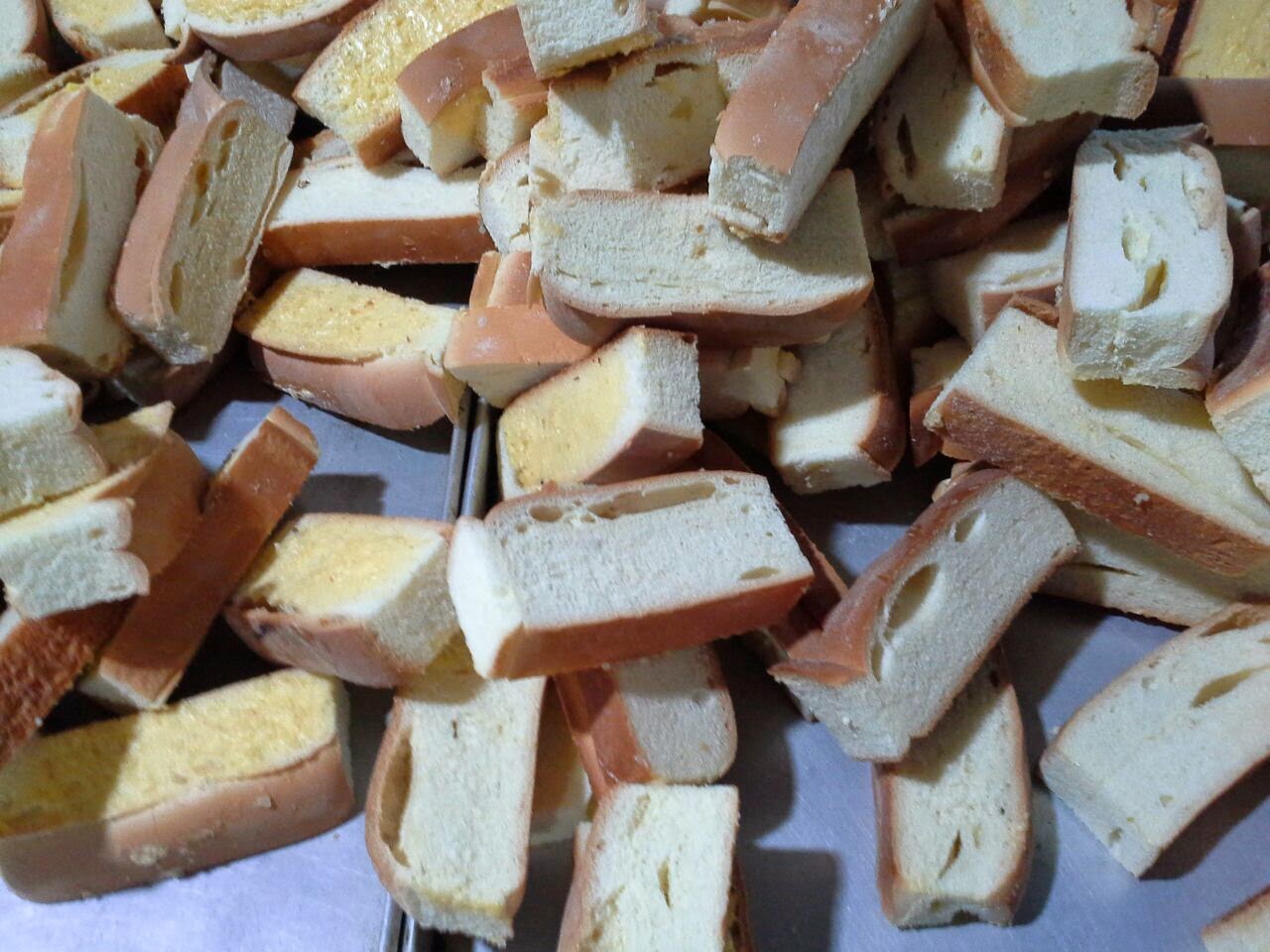 ROTI DAN BISKUT LEKIR