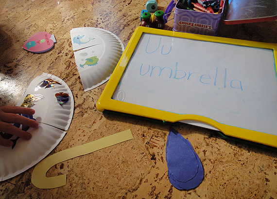 EtsyKids: April Showers Umbrella Craft
