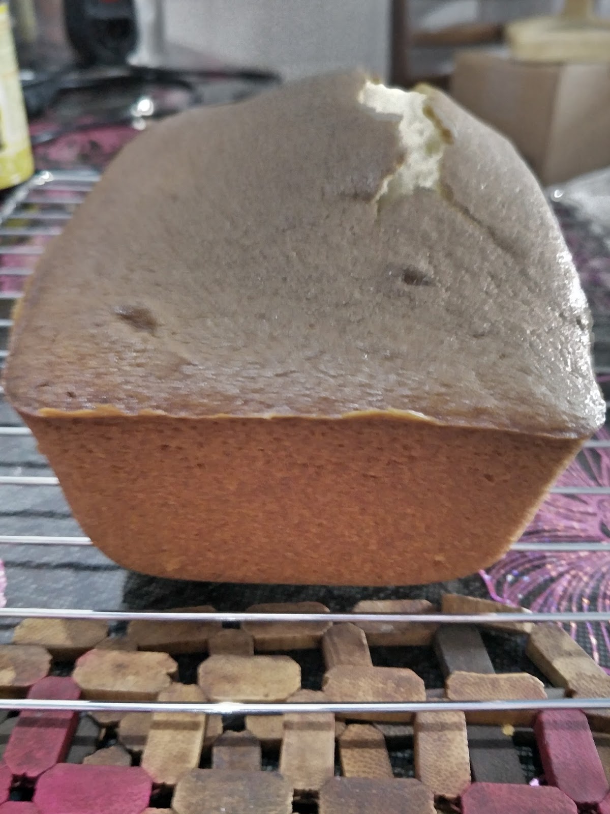 Mia Bakes: Marbled Butter Sponge Cake (Roux Method) ~ MollyMia