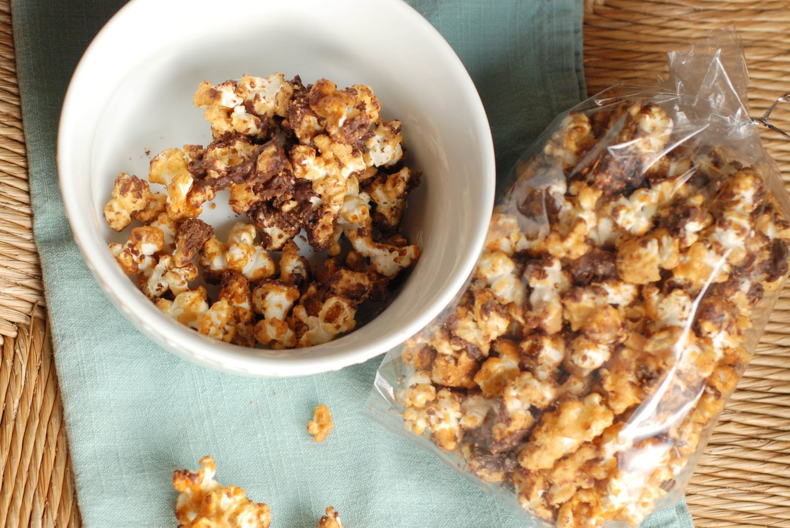 Chickenville: Moose Munch - Chocolate Covered Caramel Popcorn