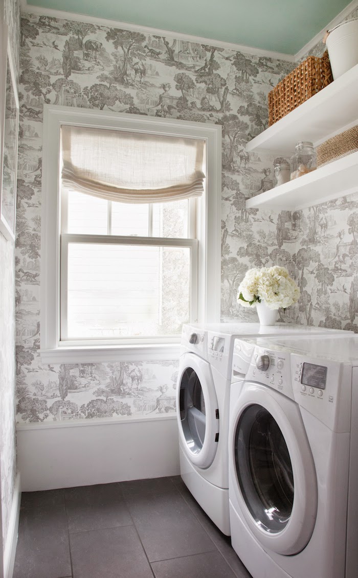 once.daily.chic: Wallpaper in the Laundry