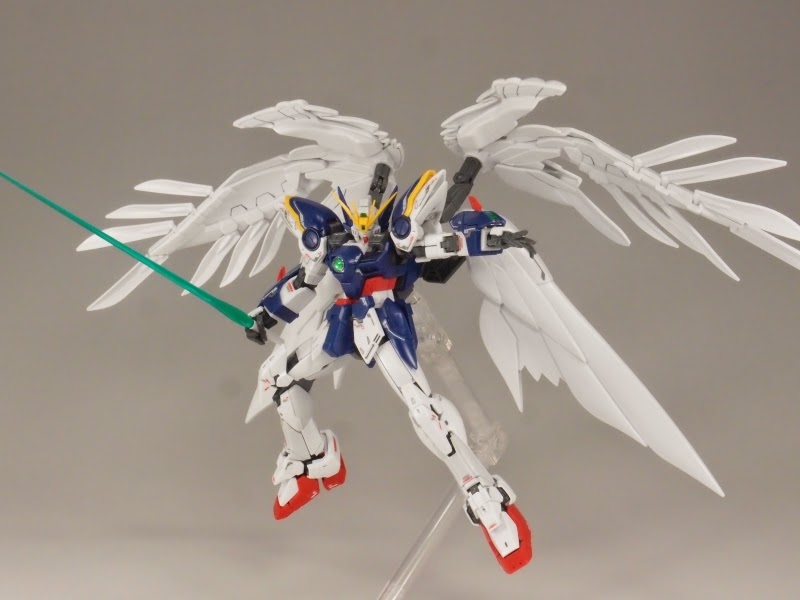GUNDAM GUY: RG 1/144 Wing Gundam Zero Custom EW - Review by Kenbill