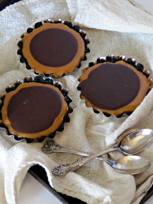 Once Upon A Chocolate Life: No Bake Turtle Tarts