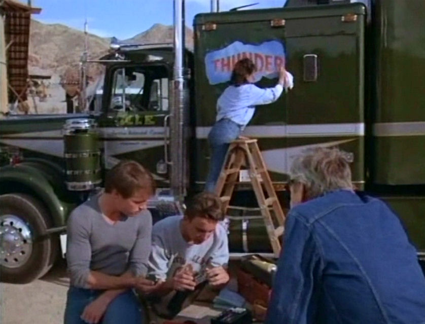 Vehicular Violence: THUNDER RUN (1986) ~ Video Junkie Strikes Back from ...