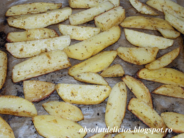 Absolut Delicios: CARTOFI WEDGES