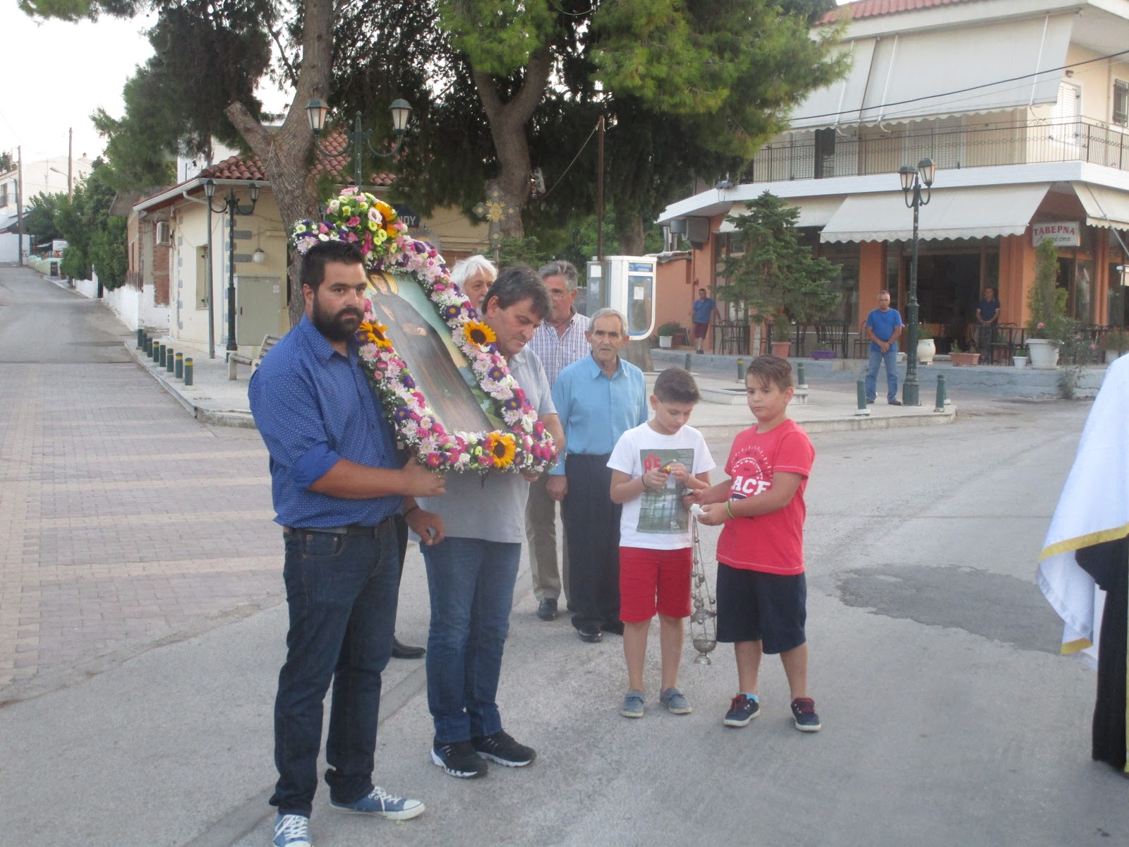 Λιτανευση Εικονας της Αγιας Παρασκευης στο Λουτουφι Θηβων | ΛΟΥΤΟΥΦΙ ΝΕΑ
