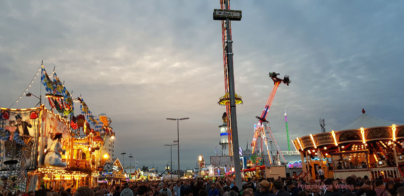 Kunst - Kultur - Blog aus München: Flip-Fly Riesenlopingschaukel ...