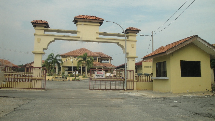 BERPETUALANG KE ACEH: A quick look at Kuala Gula bird sanctuary