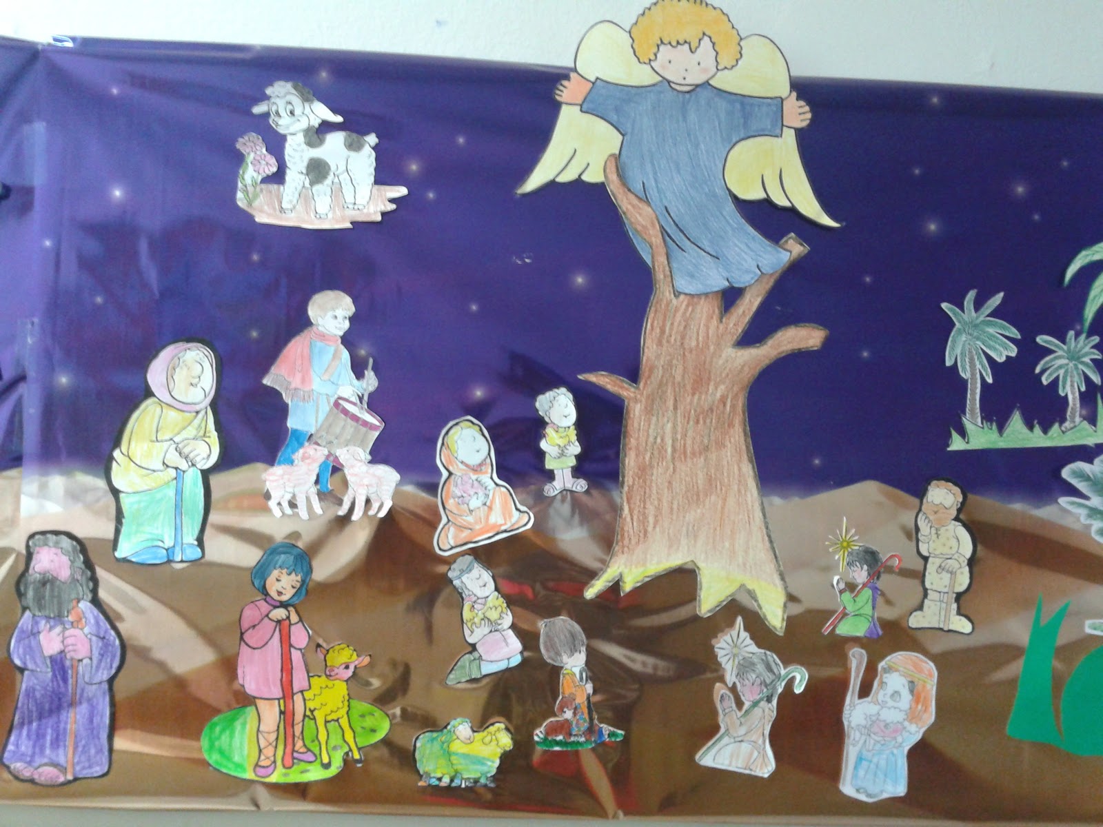 infantil con Alicia: Mural de navidad