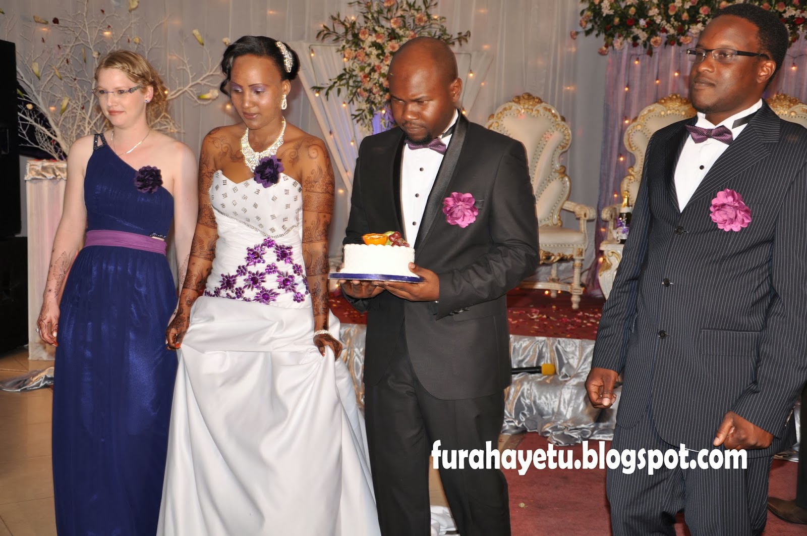 Furaha Yetu: Sherehe ya Harusi ya Farahani na Monila