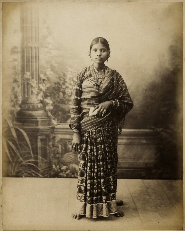 A Goanese Serving Maid - c1880's - Old Indian Photos