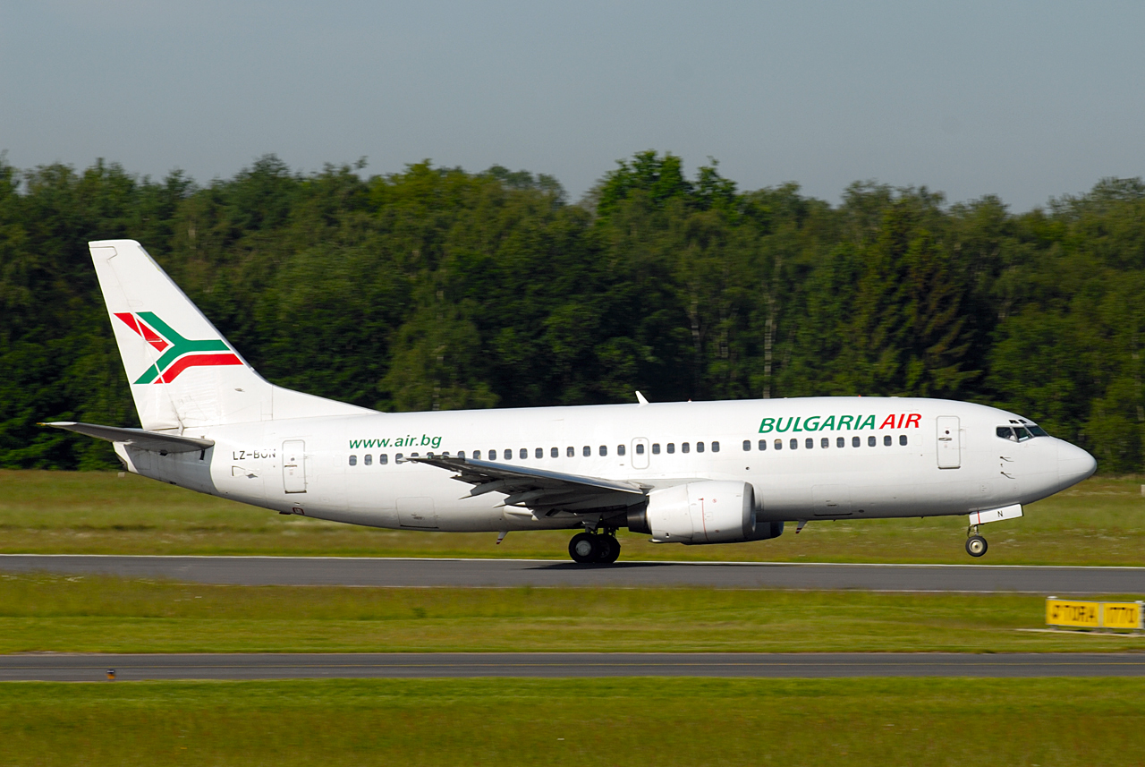GB Special: B737-31S, Bulgarian Air, LZ-BON,