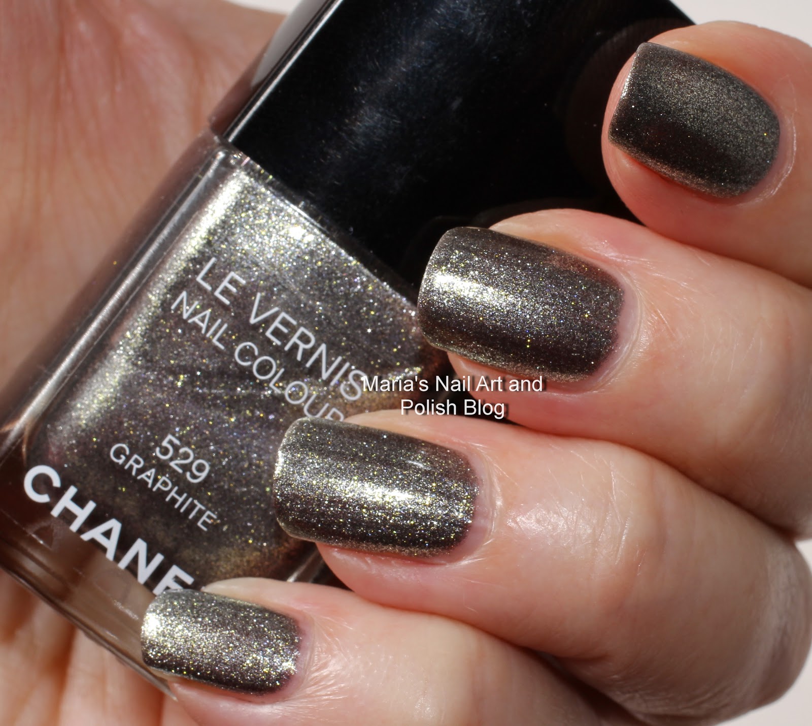 Marias Nail Art and Polish Blog: Chanel Graphite 529, Illusions d'Ombre ...