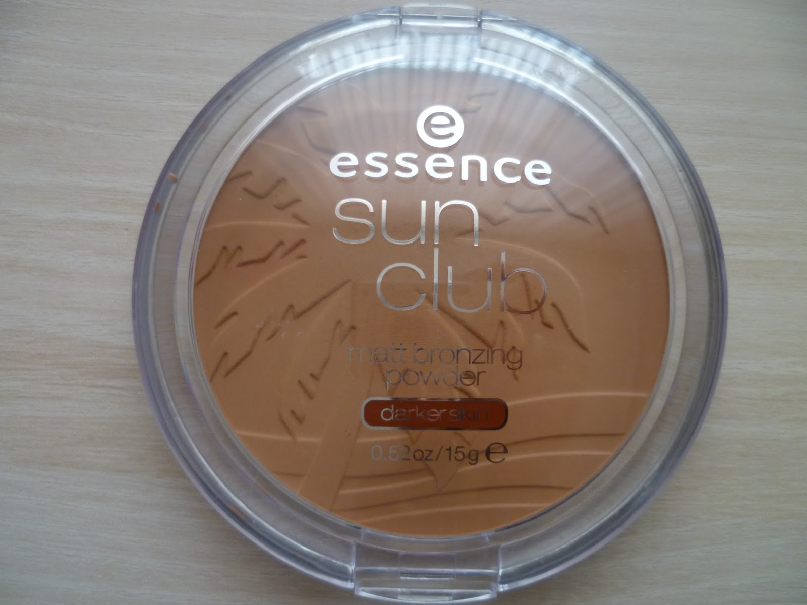 Essence Sun Club Matt Bronzing Powder