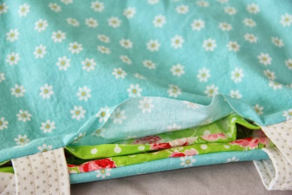 Plum and June: the super easy to sew tote bag