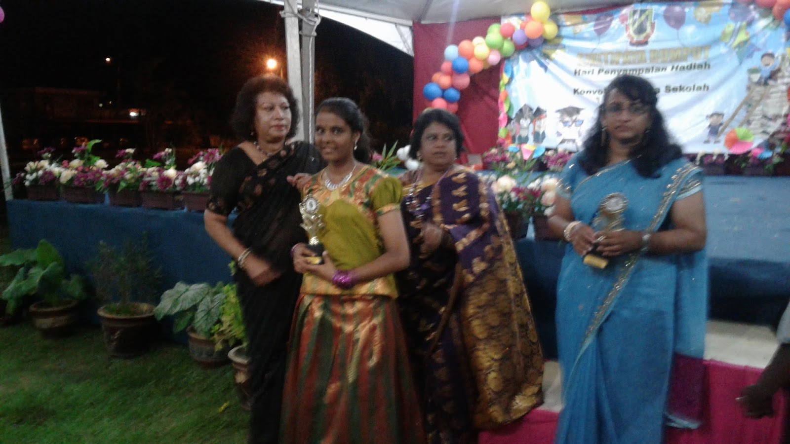 PPKI SJKT PAYA RUMPUT, MELAKA: HARI PENYAMPAIAN HADIAH DAN KONVOKESYEN ...