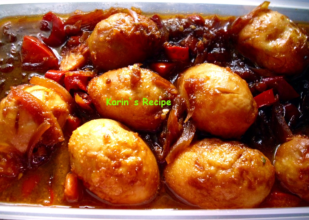 Karin's Recipe: Telur Goreng Bumbu Kecap (Fried Eggs in Soya Sauce)