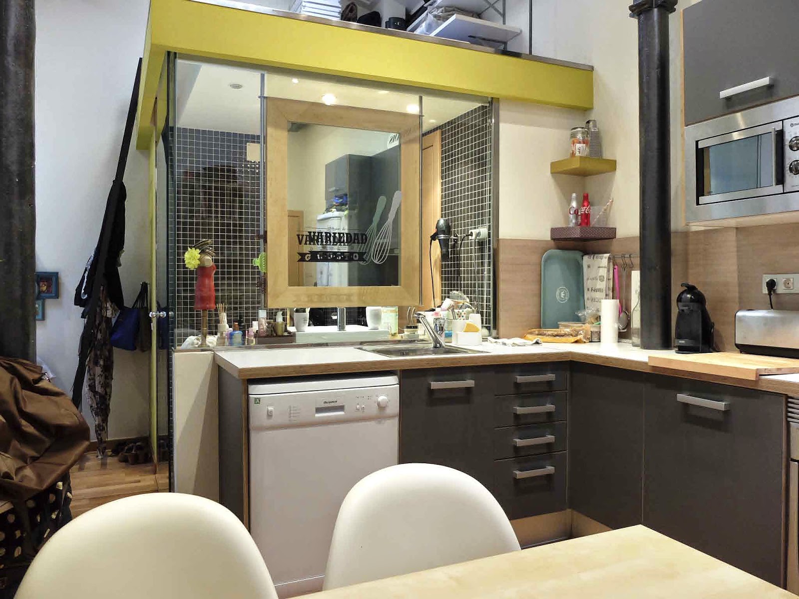 PIA CAPDEVILA Interiorismo & Eventos: ES POSIBLE VIVIR EN 38M2...