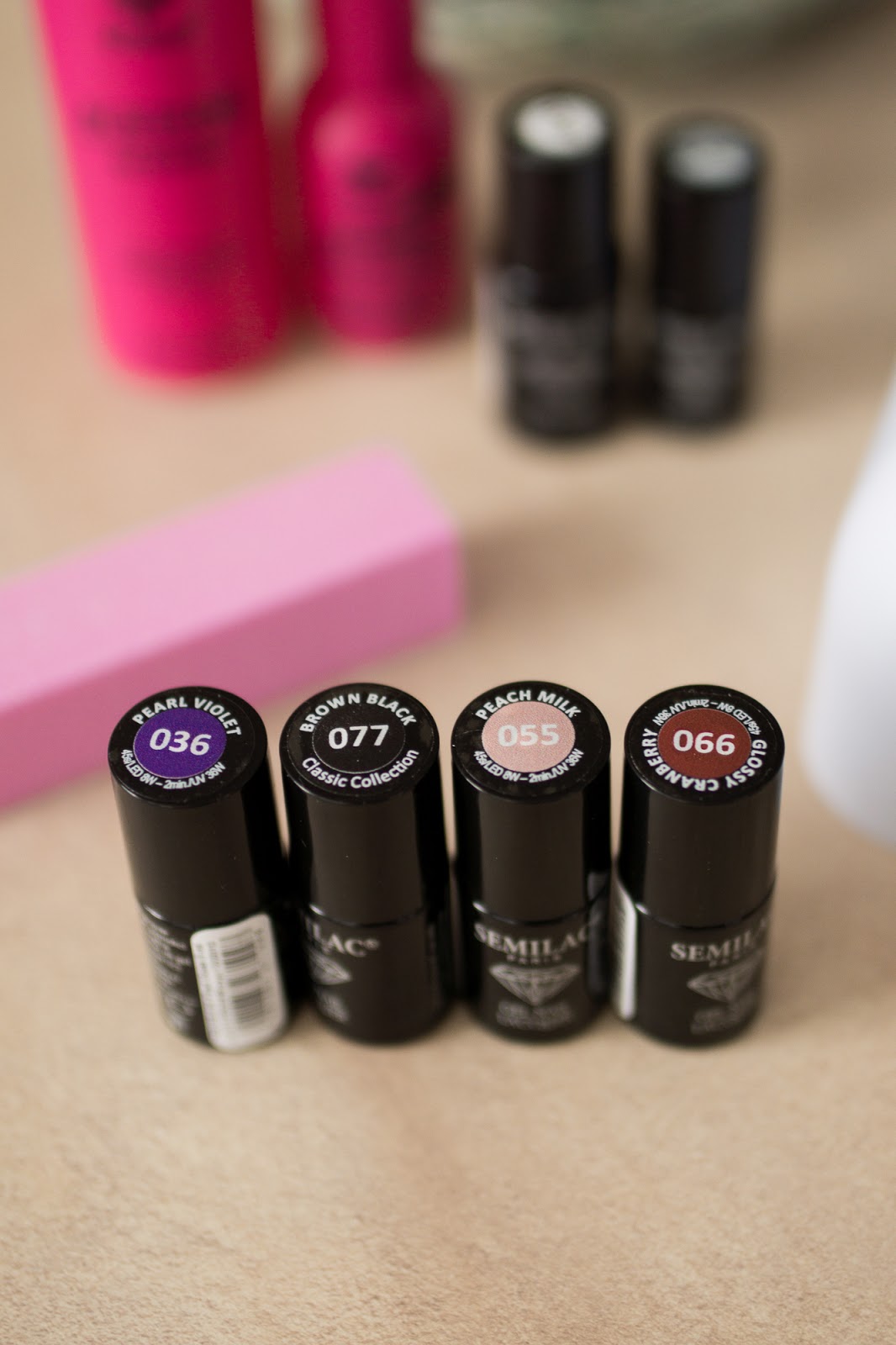 Lifestyle and Photography: DIAMOND COSMETICS SEMILAC - LAKIERY HYBRYDOWE