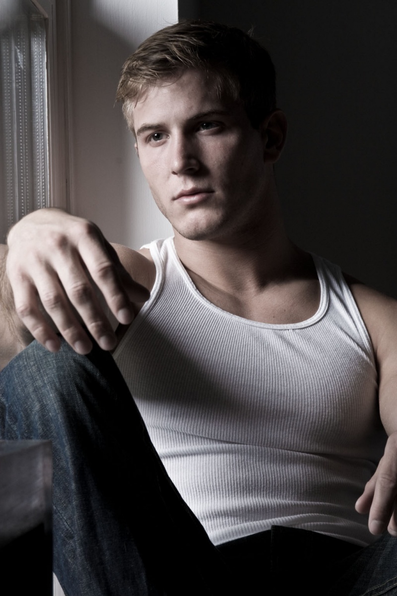 Eyecons: MODEL MONDAY: SCOTT HERMAN