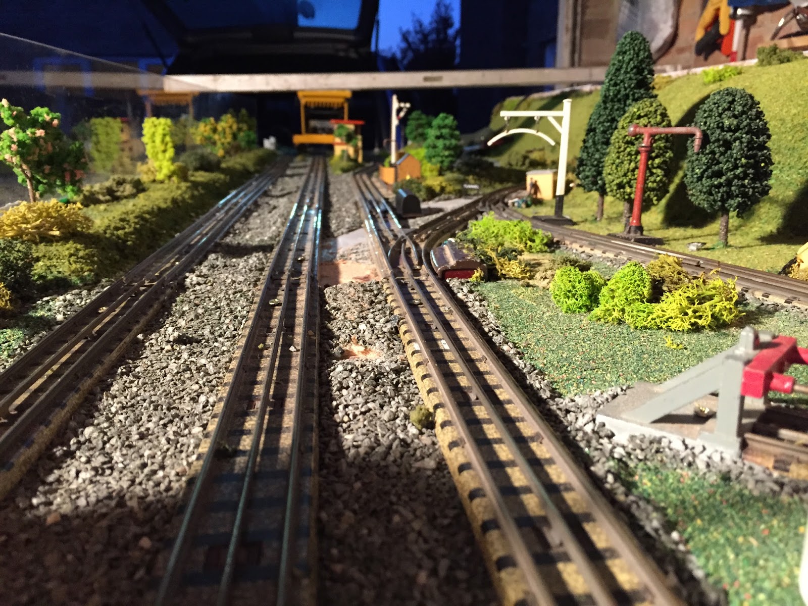Hornby Dublo 3 Rail: More layout mods - part one