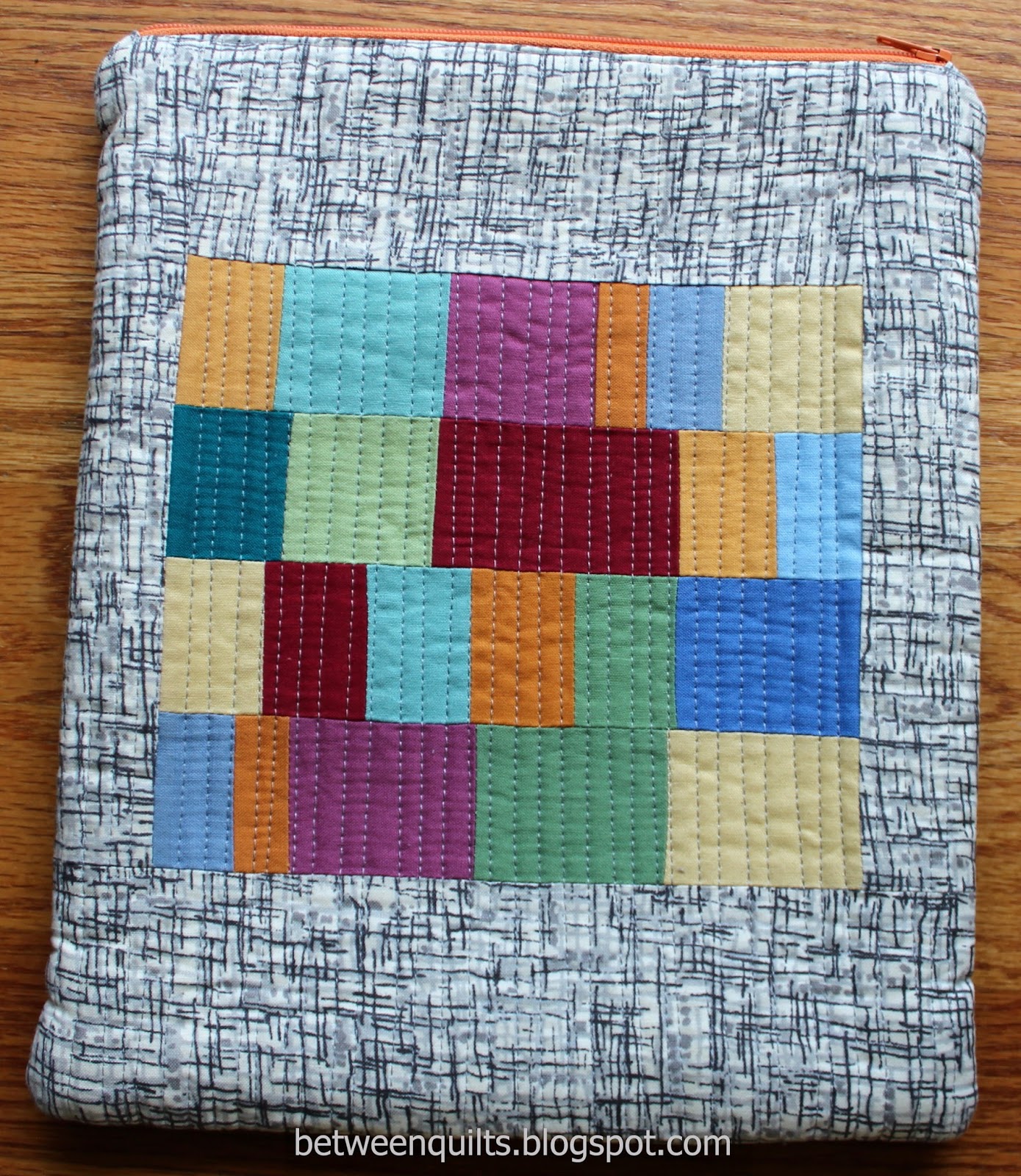 Between Quilts: Tutorial: Tablet Carrying Case