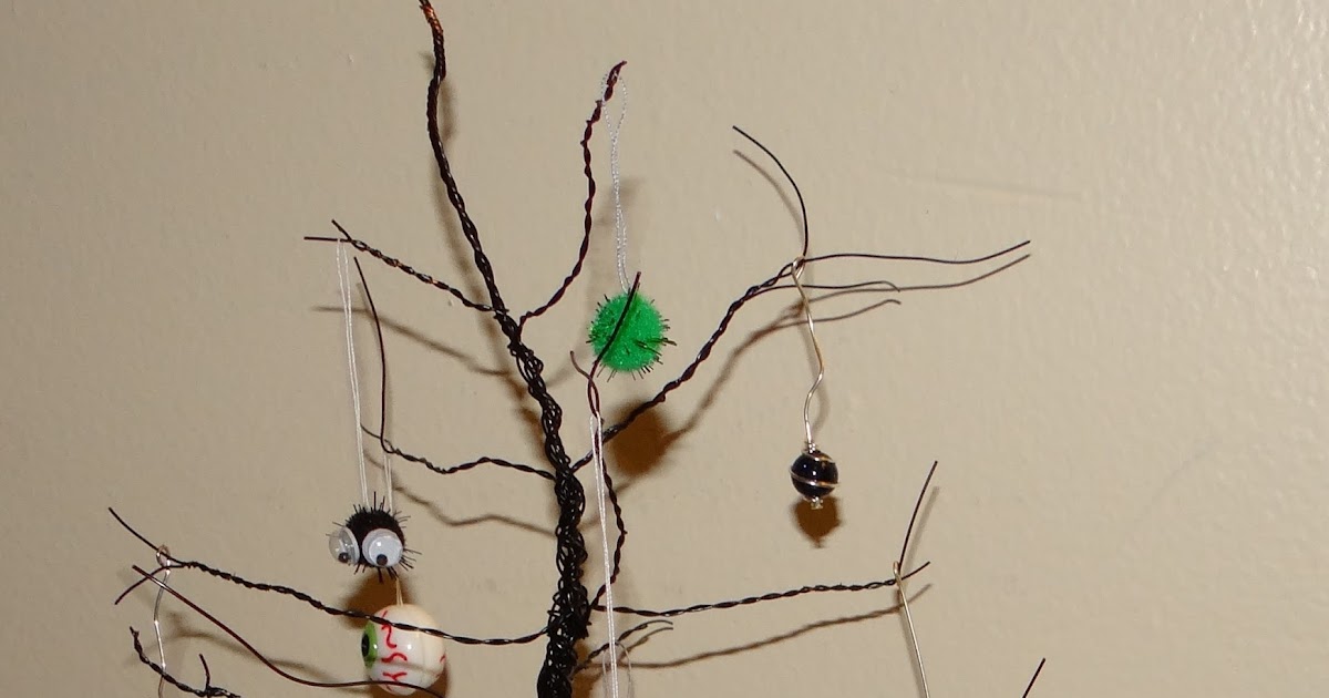 Amber's Craft a Week Blog: Halloween Tree
