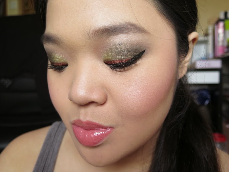 The Blackmentos Beauty Box: FOTD: Chartreuse yellow pop featuring ...