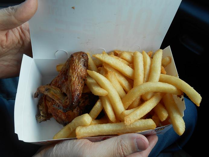 Pinewood Chicken Bar, Mount Waverley by Bureaucrat - Eat and Be Merry Crew