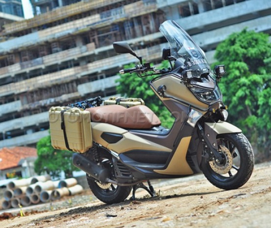 Foto Modifikasi Yamaha NMAX 2015 Adventure