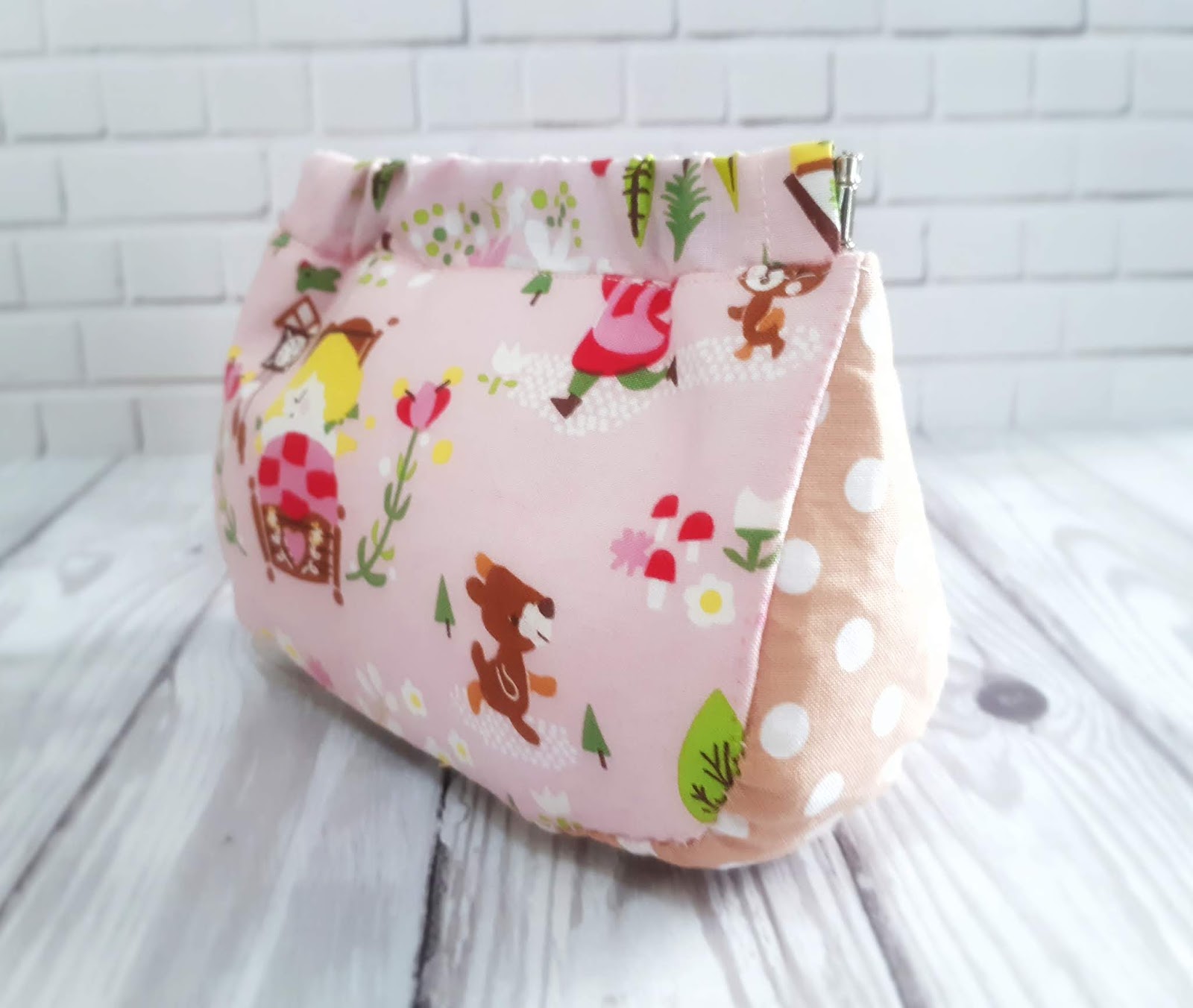 TUTORIAL : Flex Frame Pouch