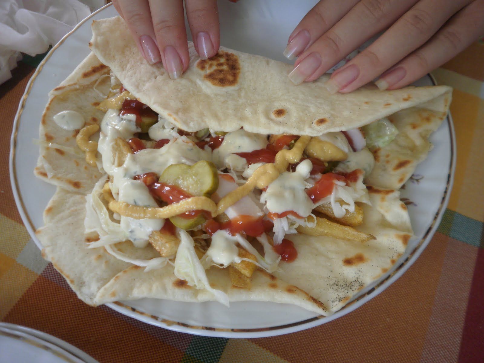 Bunatati de casa: Shaorma