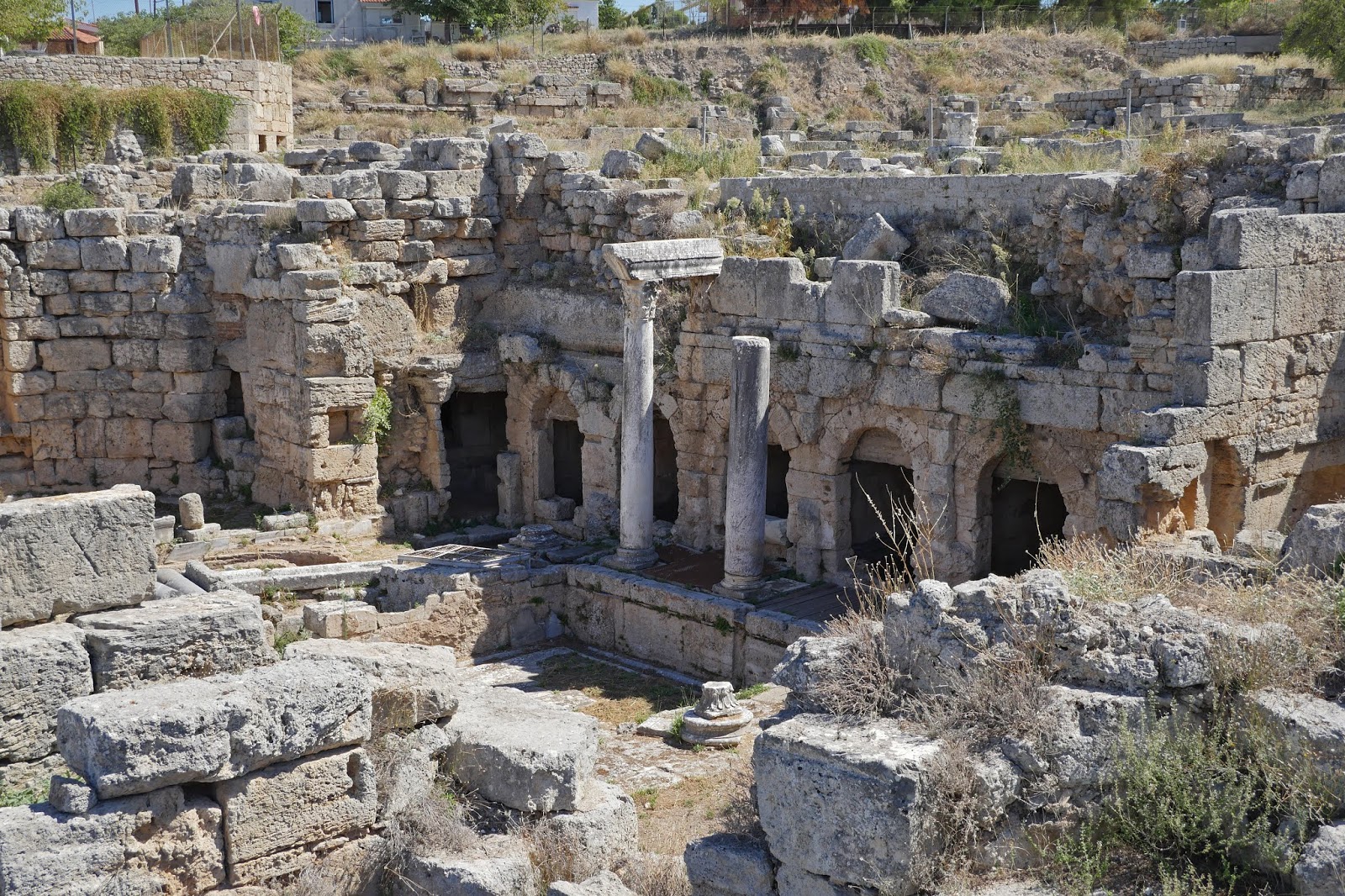 Walking in the country: Greece: Ancient Corinth