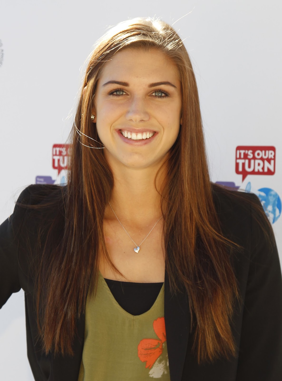 Alex Morgan Cute HQ Photos at Young Women's Conference ~ HQ PIXZ
