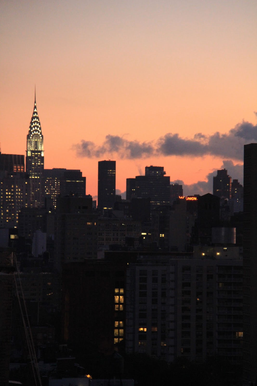 EATspeak: Random NYC street scenes October 2011 no. 1