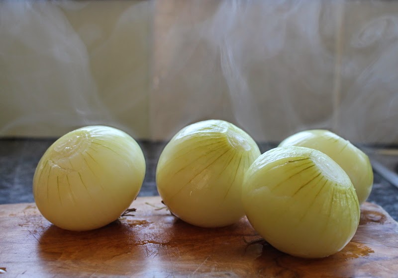 Food Lust People Love: Cheesy Bacon Baked Onions