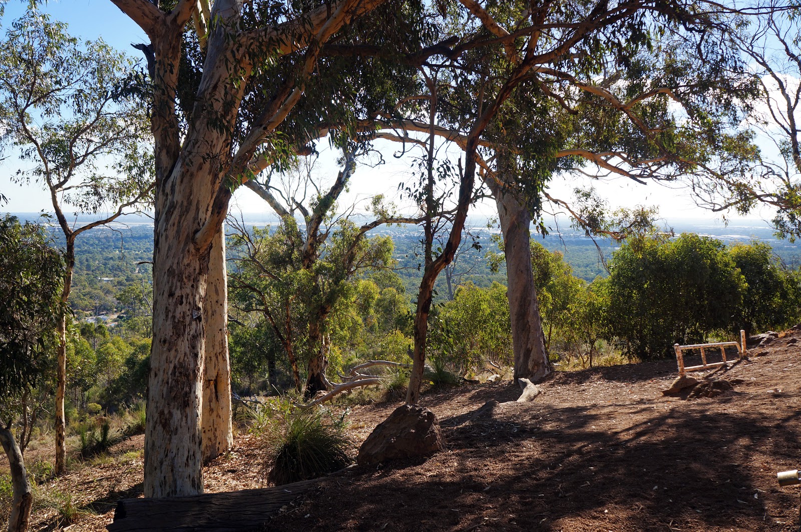 Stathams Quarry (Gooseberry Hill National Park) ~ The Long Way's Better