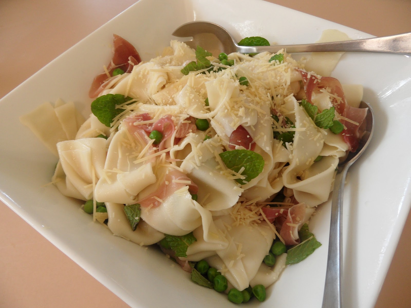 home ec.: Lazy saturday lunch. Homemade Ribbon Pasta with proscuitto ...