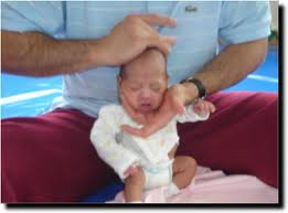 Estimulación Temprana: LA IMPORTANCIA DEL GATEO EN EL DESARROLLO MOTOR